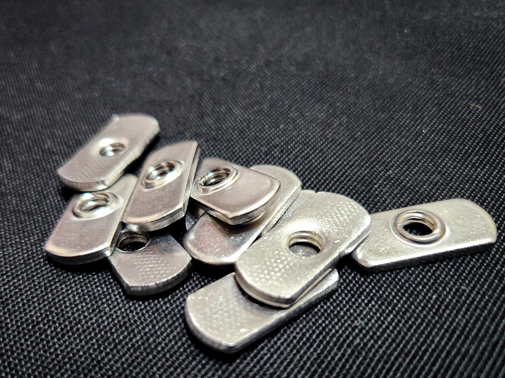 1/4-20 Stainless T-nuts (10pk) – Killer Toy Tops